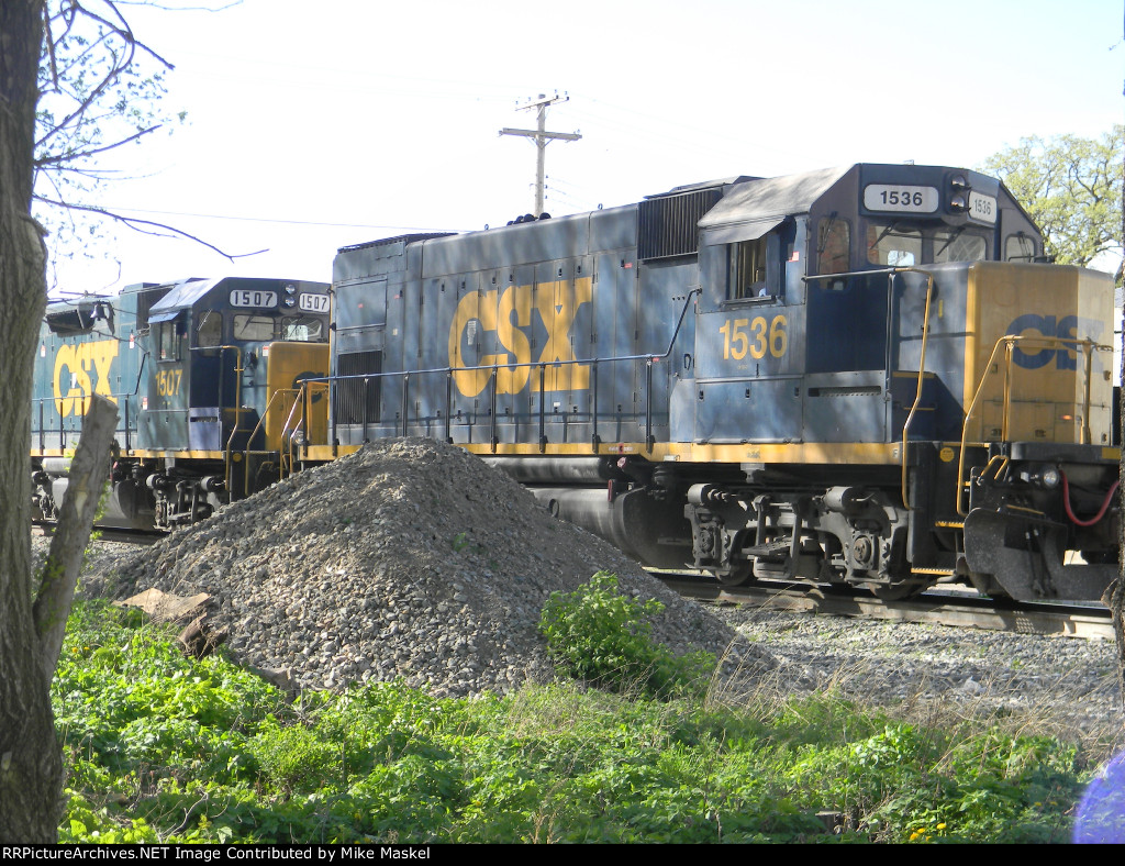 CSX 1536